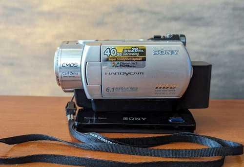 Продам видеокамеру Sony DCR-SR300E