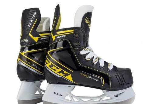 Коньки хоккейные CCM supertacks 9380 YTH (9,0 D)