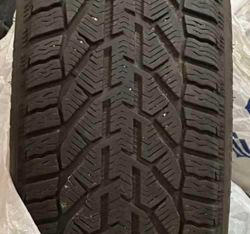 Kormoran Snow 225/45 R17
