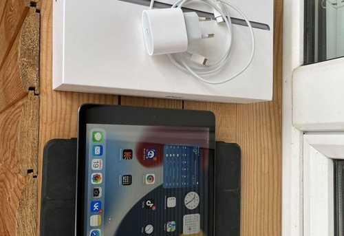 10.2" Apple iPad (2021) Wi-Fi 64 гб серый