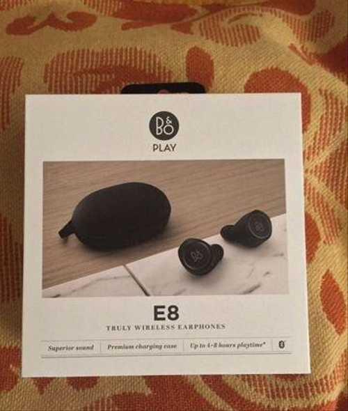Bang & Olufsen Beoplay E8 Bose Airpods