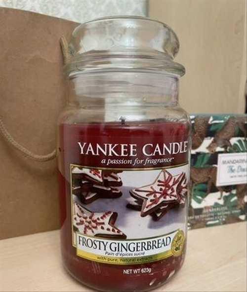 Свеча Yankee Candle Frosty Gingerbread 623гр