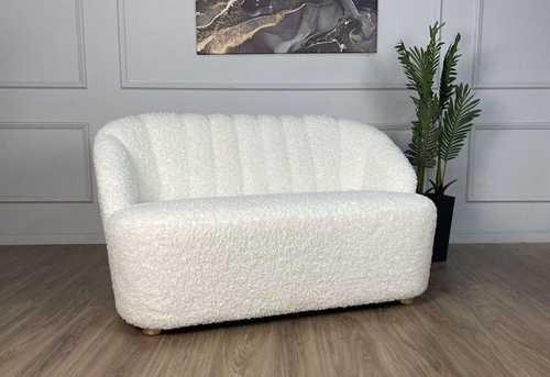 Дизайнерский диван на заказ Miloki