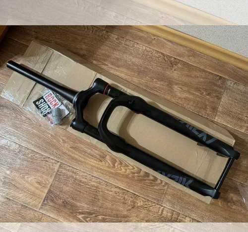 Новая вилка RockShox Lyrik Select 29'' 160 мм