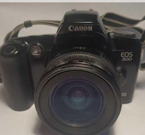 Пленочный фотоаппарат Canon eos 500 с объективом C