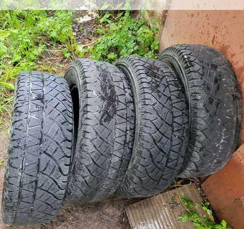 Michelin Latitude Cross 225/70 R16