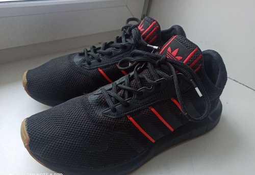 Adidas кроссовки бег оригинал 42 размер