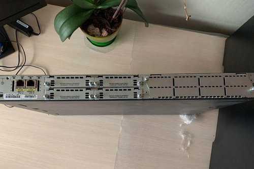 Маршрутизатор Cisco 2811