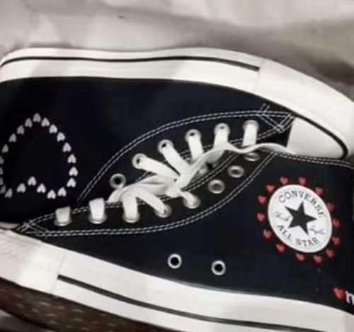 Кеды Converse Valentine's Day. 36,5 оригинал