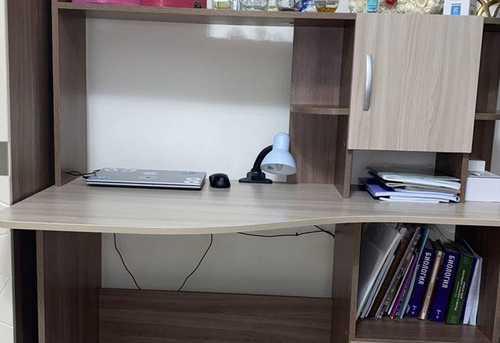 Письменный стол школьный