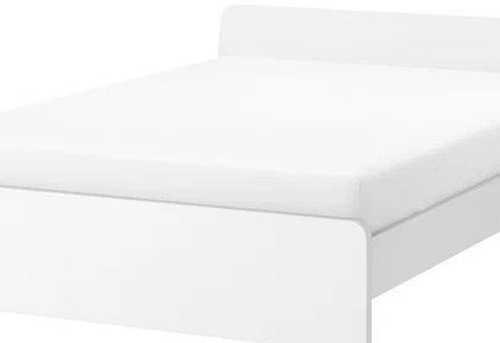 Двуспальная кровать с матрасом Икея