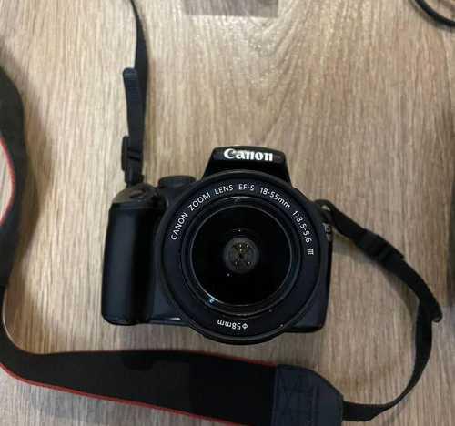 Canon EOS 1100D Kit 18 55, 75 300