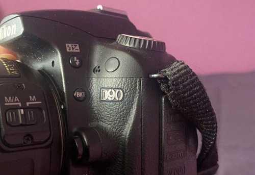 Nikon d90 в комплекте с обьективом и т. д