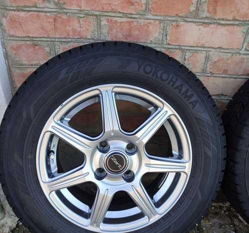 Yokohama 104ZR 175/70 R14