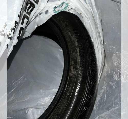 Nexen Winguard Ice Plus 225/50 R17 32D