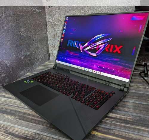 Asus Rog Strix G18, 14900hx, 4080, 32gb, 2tb