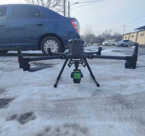 Квадрокоптер Matrice 350 RTK
