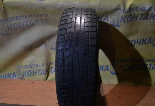 Yokohama Ice Guard IG20 215/60 R17