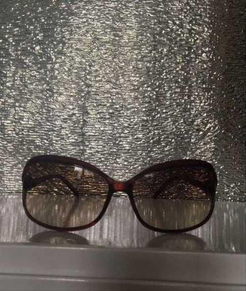 Солнцезащитные очки furla