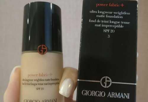 Тональный крем Giorgio Armani power fabric, 3