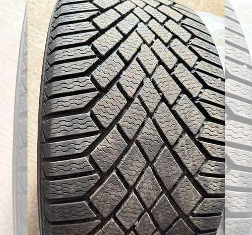 Continental ContiVikingContact 7 245/40 R19 98T