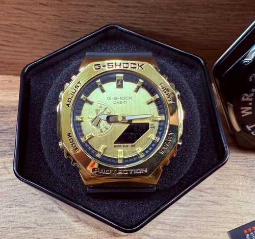 Часы Casio G-Shock GM-2100