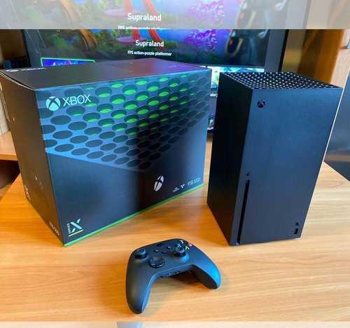 Xbox series X с наушниками