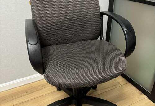Крепкое офисное кресло руководителя Chairman 279