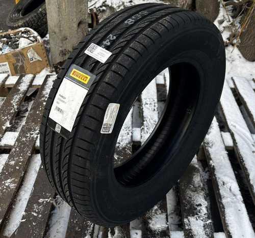 Pirelli Powergy 215/65 R17 99V