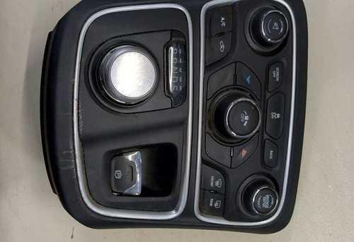 Кнопка стояночного тормоза Chrysler 200, 2016