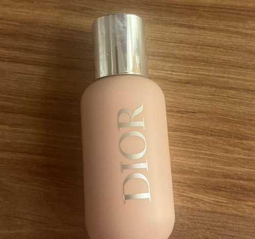 Тональный крем dior