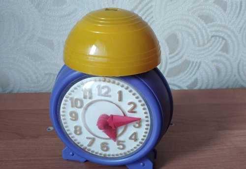 Часы игровые будильник СССР