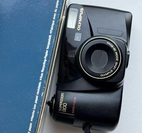 Olympus Superzoom 800 плёночный фотоаппарат