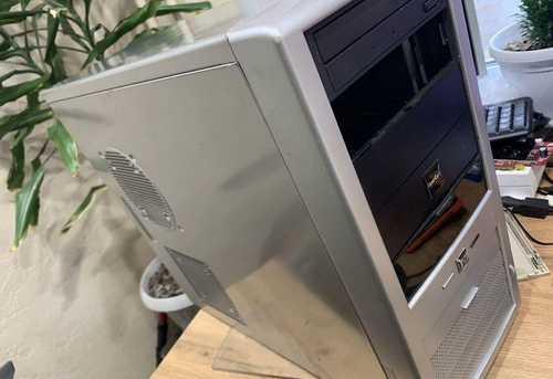 Компьютер 4 ядра 4 гига видеокарта GTS250