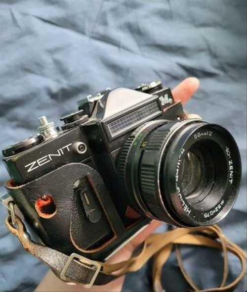 Пленочный фотоаппарат zenit EM с объективом