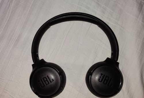 JBL tune 560bt