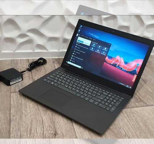 Lenovo Ryzen 8DDR4 SSD FHD