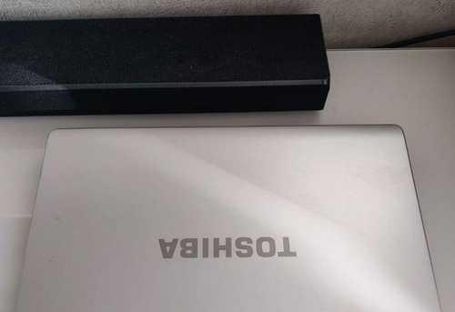 15.4" Toshiba SATELLITE L300-1A2, 160 ГБ, Celeron M 575, RAM 3 ГБ, Intel GMA 4500MHD