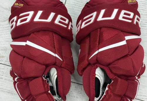 Топовые хоккейные перчатки (краги) Bauer Hyperlite