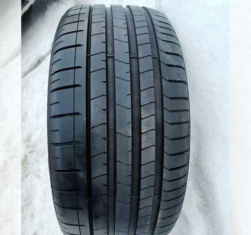 Pirelli P Zero Gen-2 285/40 R21