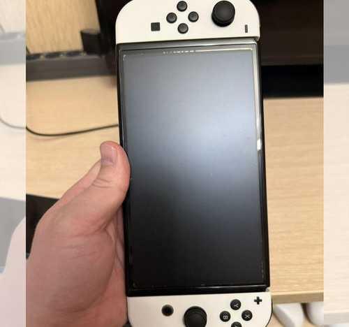 Nintendo switch oled чипованная