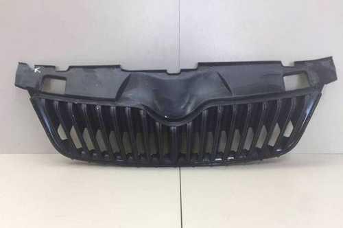 Решетка радиатора Skoda Fabia 5J 2007-2014