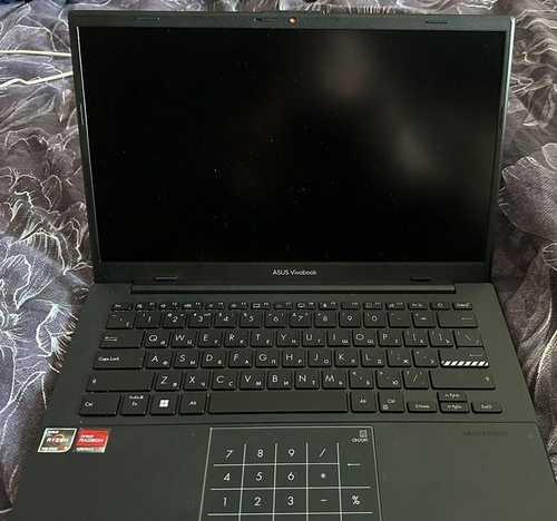 Asus vivibook go 14 e1404fa-eb158w