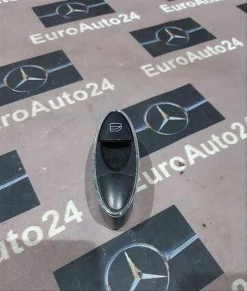 Кнопка стеклоподъемника A2118218651 Mercedes-Benz