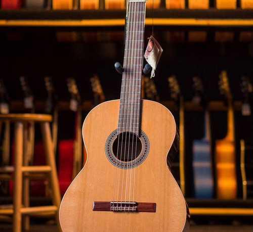 Классическая гитара Perez 610 cedar