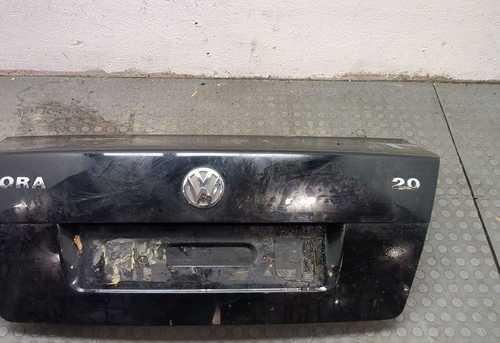 Крышка багажника Volkswagen Bora, 2000