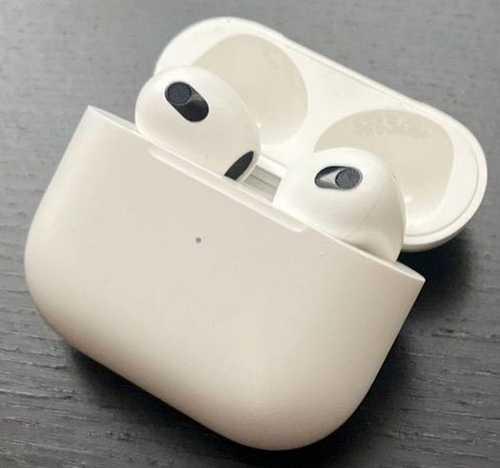 Беспроводные наушники Airpods 3 (lightning)