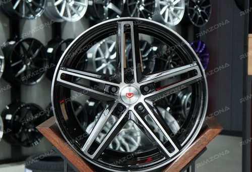 Литой диск в стиле vossen R17 5x114.3