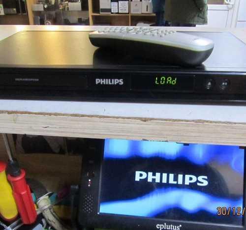 DVD проигрыватель Philips и Samsung