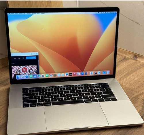 Macbook pro 15 2017 i7/16/256gb новый акб